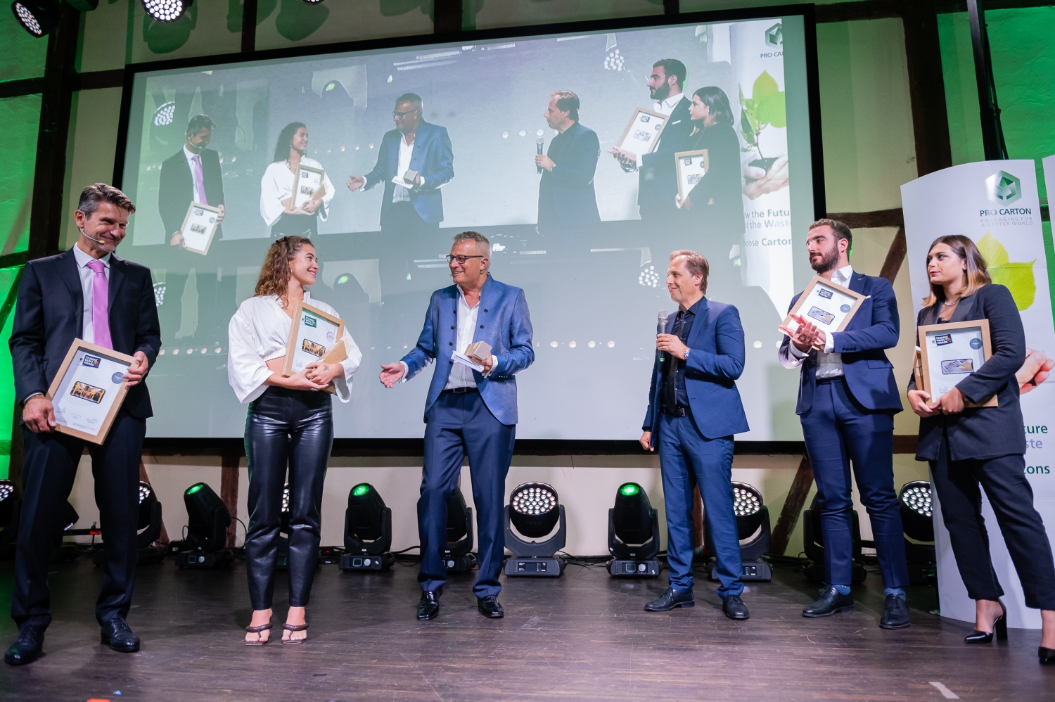 Pro Carton Student Video Award: Young, fresh, provoking! - Pro Carton