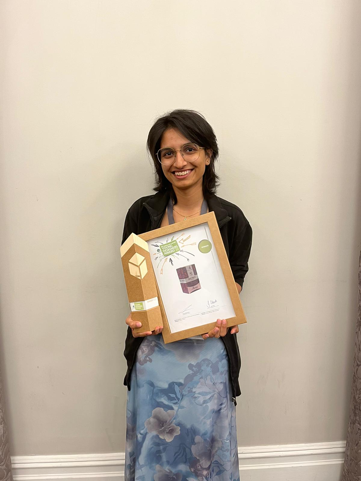 Estudio de caso PCYDA: El viaje de Ishita: de Pro Carton Young Designers Award a Graphic ...